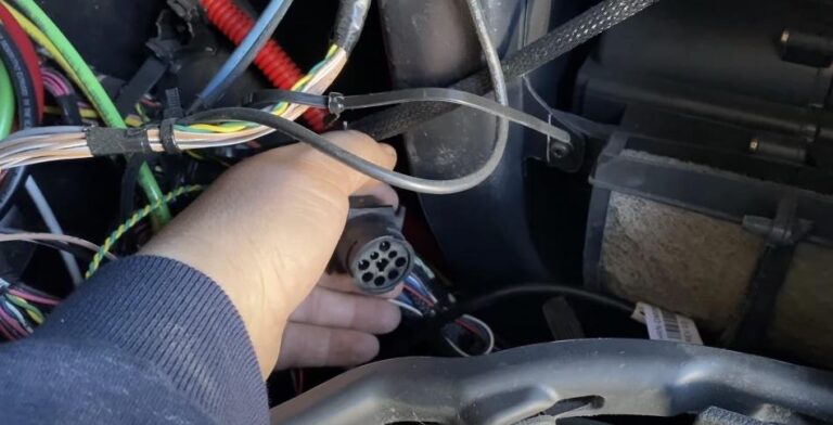 Peterbilt Diagnostic Port: In-Depth Insights